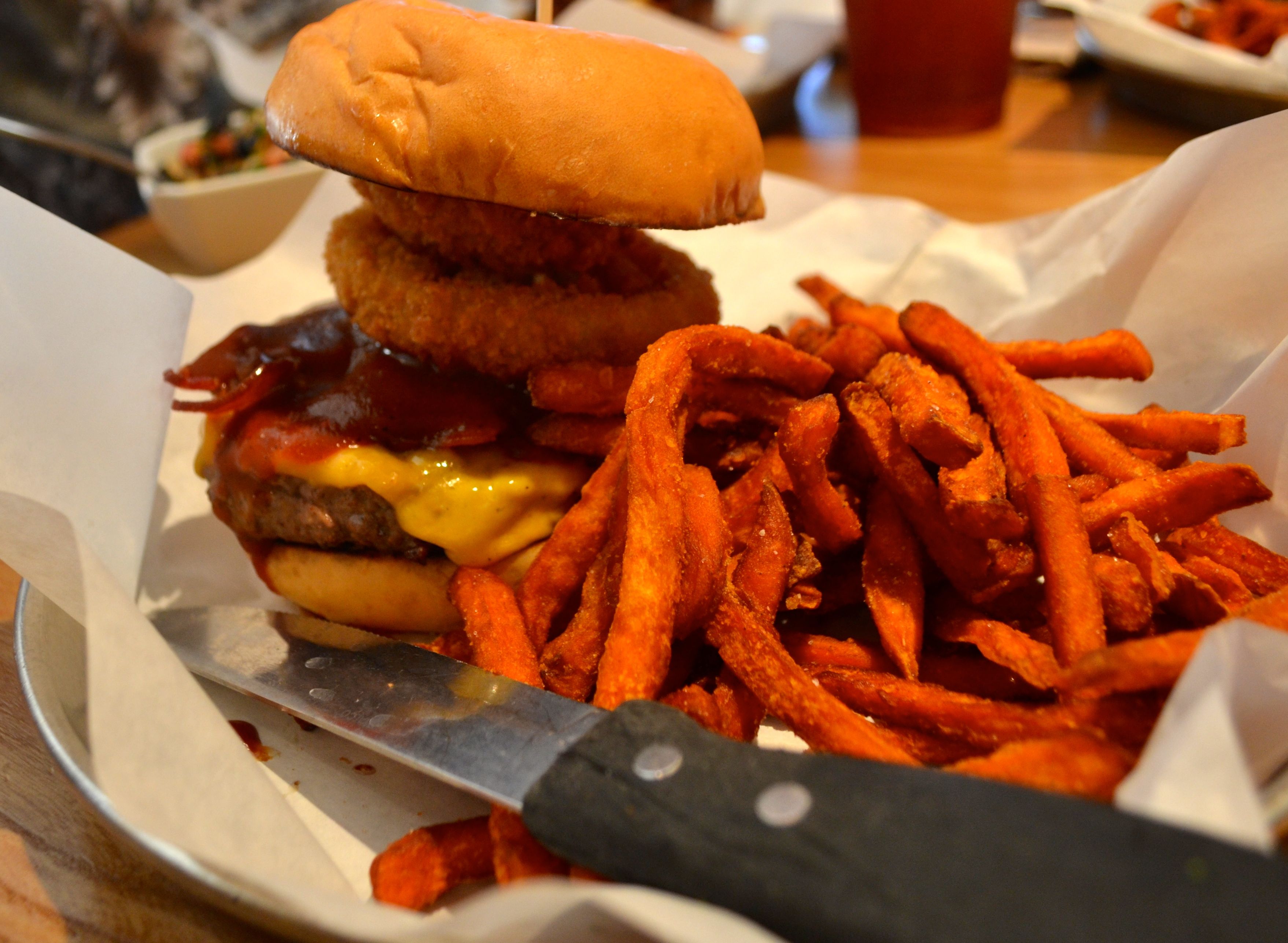 Grub Burger Bar
